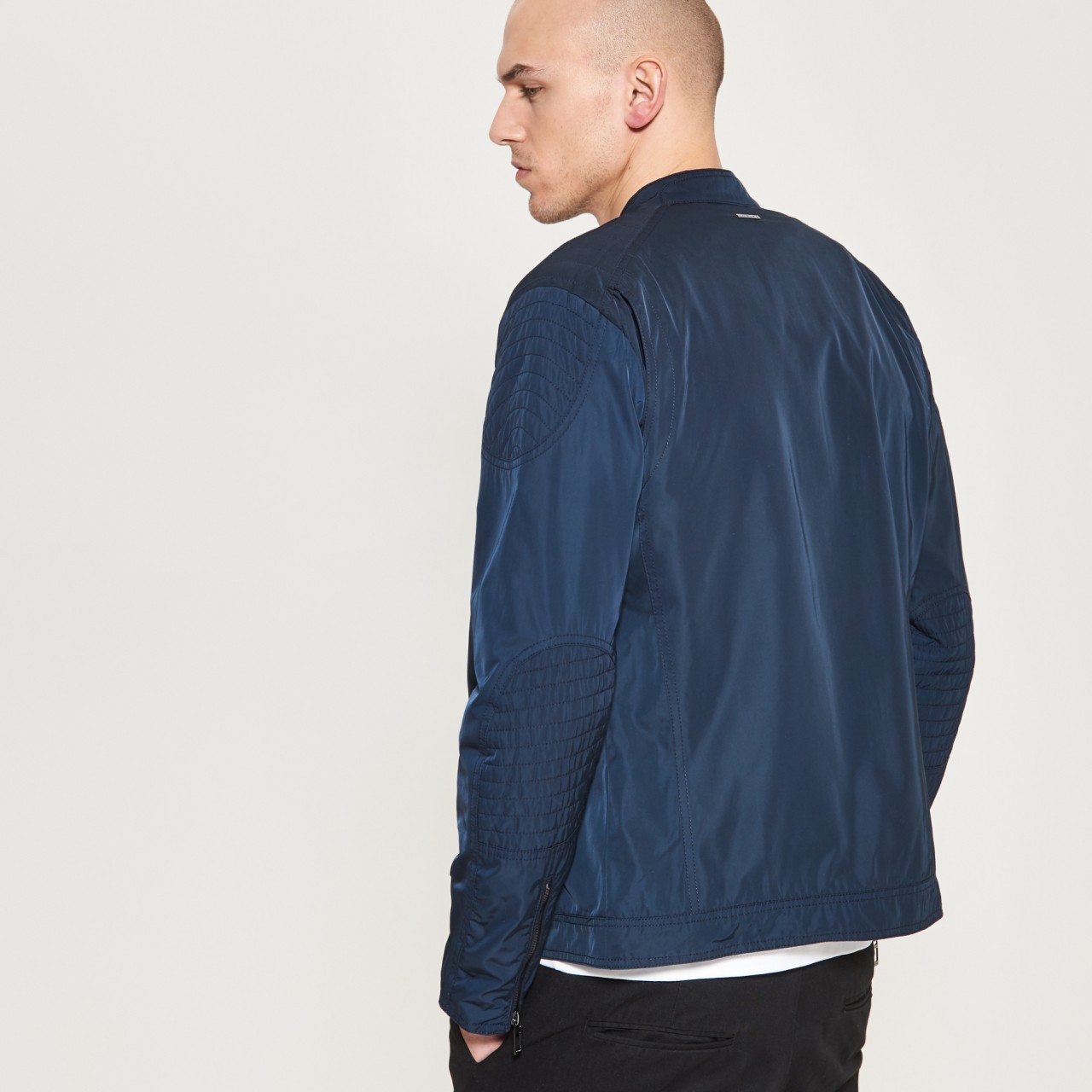 Reserved MEN`S OUTER JACKET, 19 995 Ft | 2016